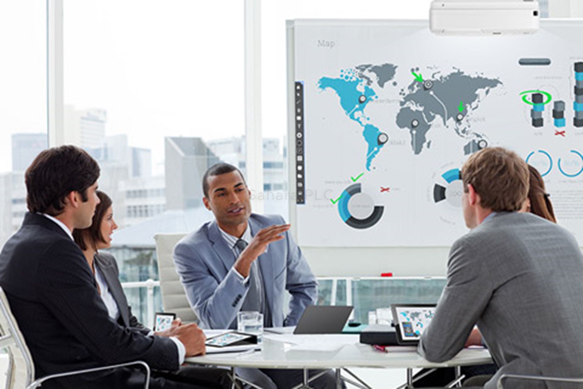 NEC brings the future of the meeting room // Clevertouch Tools
